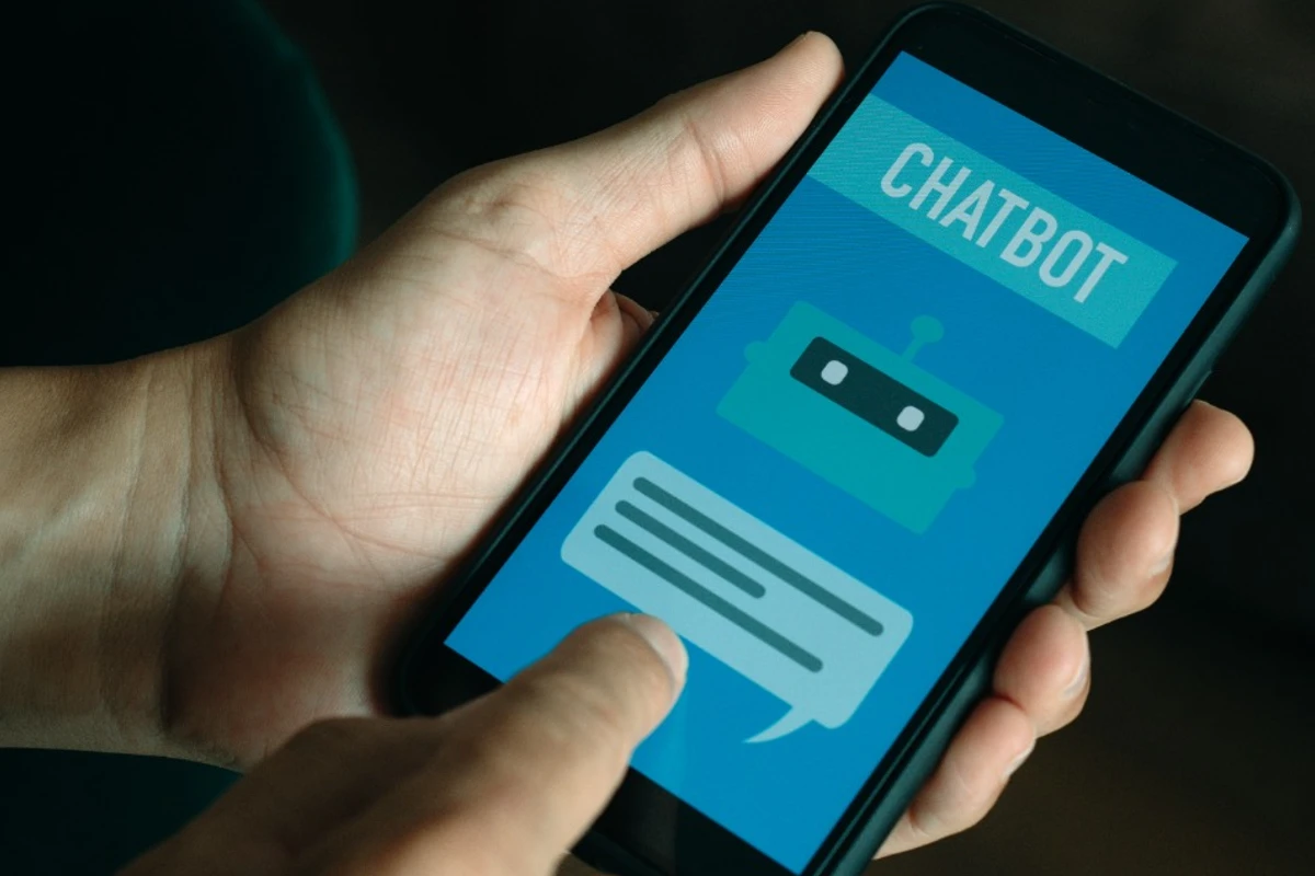 Conseils pour un chatbot web réussi : création et mise en place ...